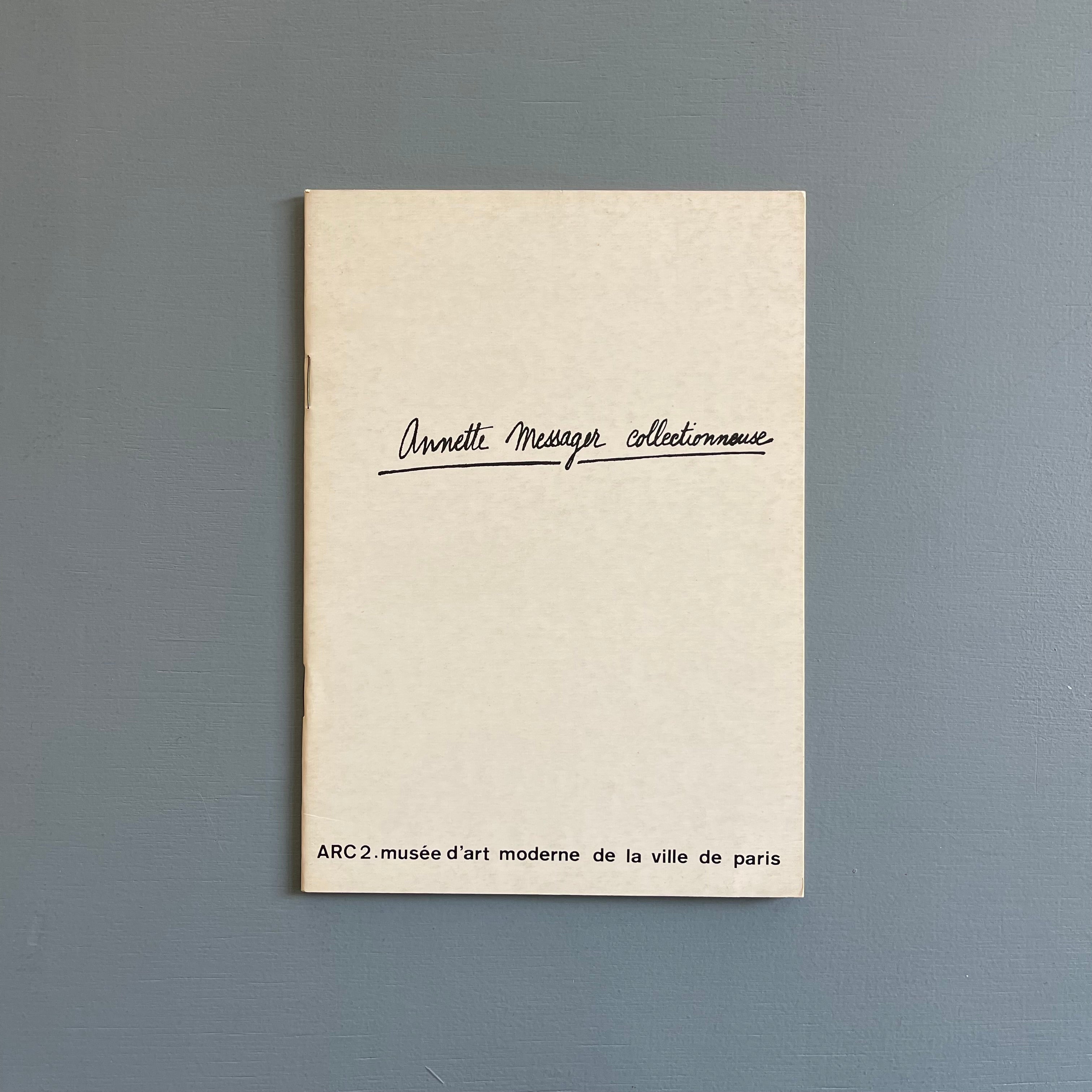 Annette Messager - Collectionneuse - ARC 2 1974 - Saint-Martin Bookshop