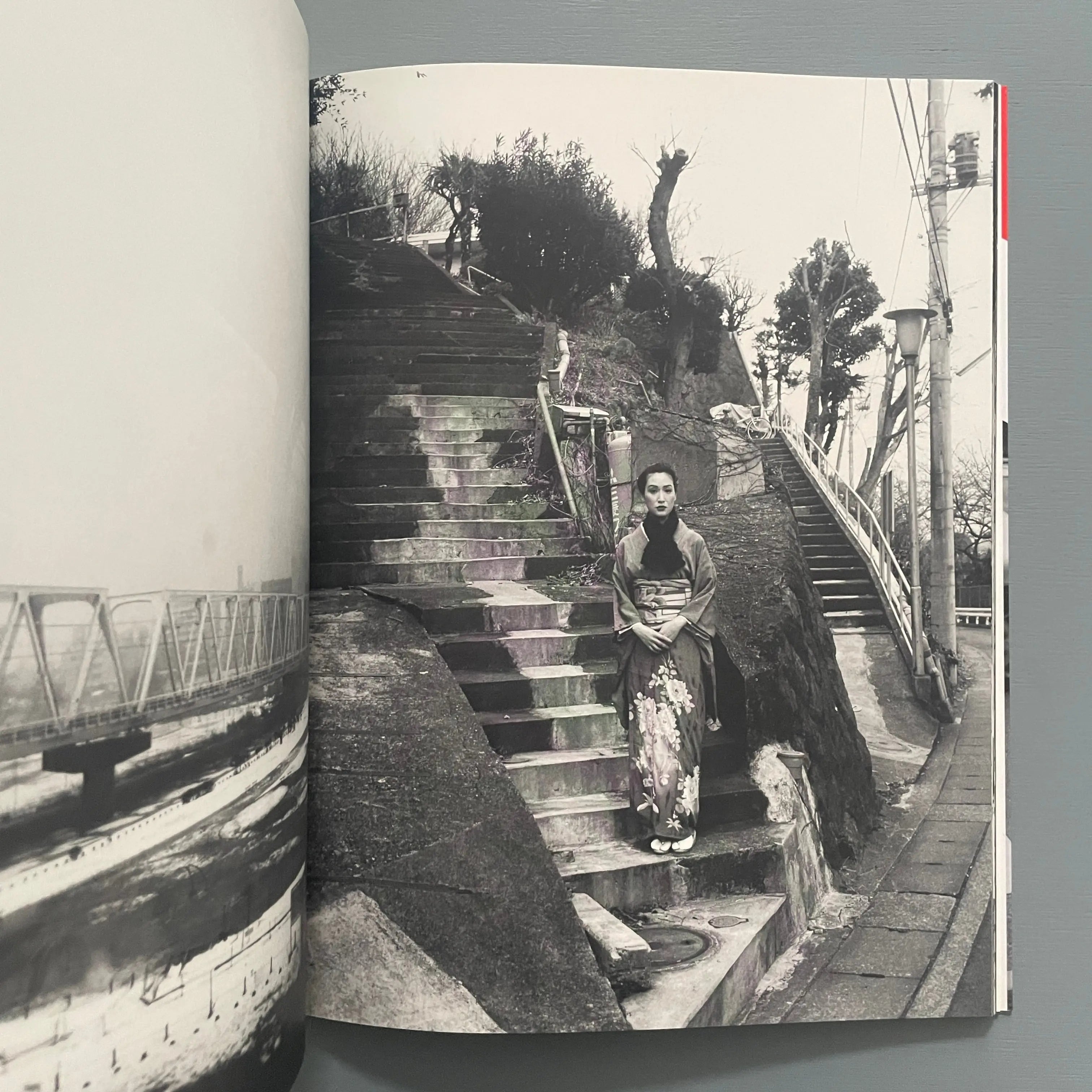 Araki - Mythologie - Images Modernes 2001 - Saint-Martin Bookshop