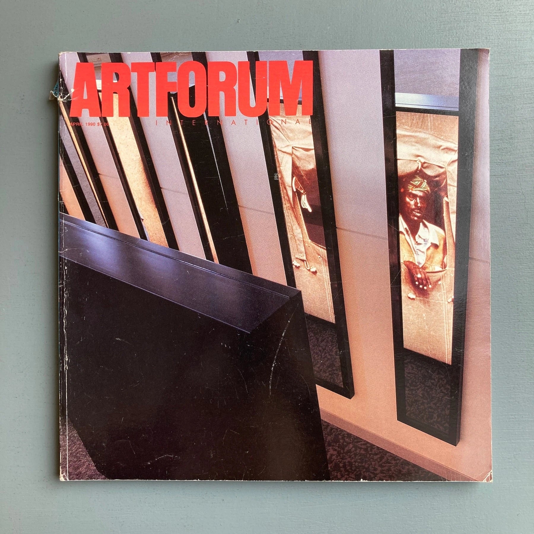 Artforum Vol 38, No. 8 April 1990 (Alfredo Jarr) - Saint-Martin Bookshop