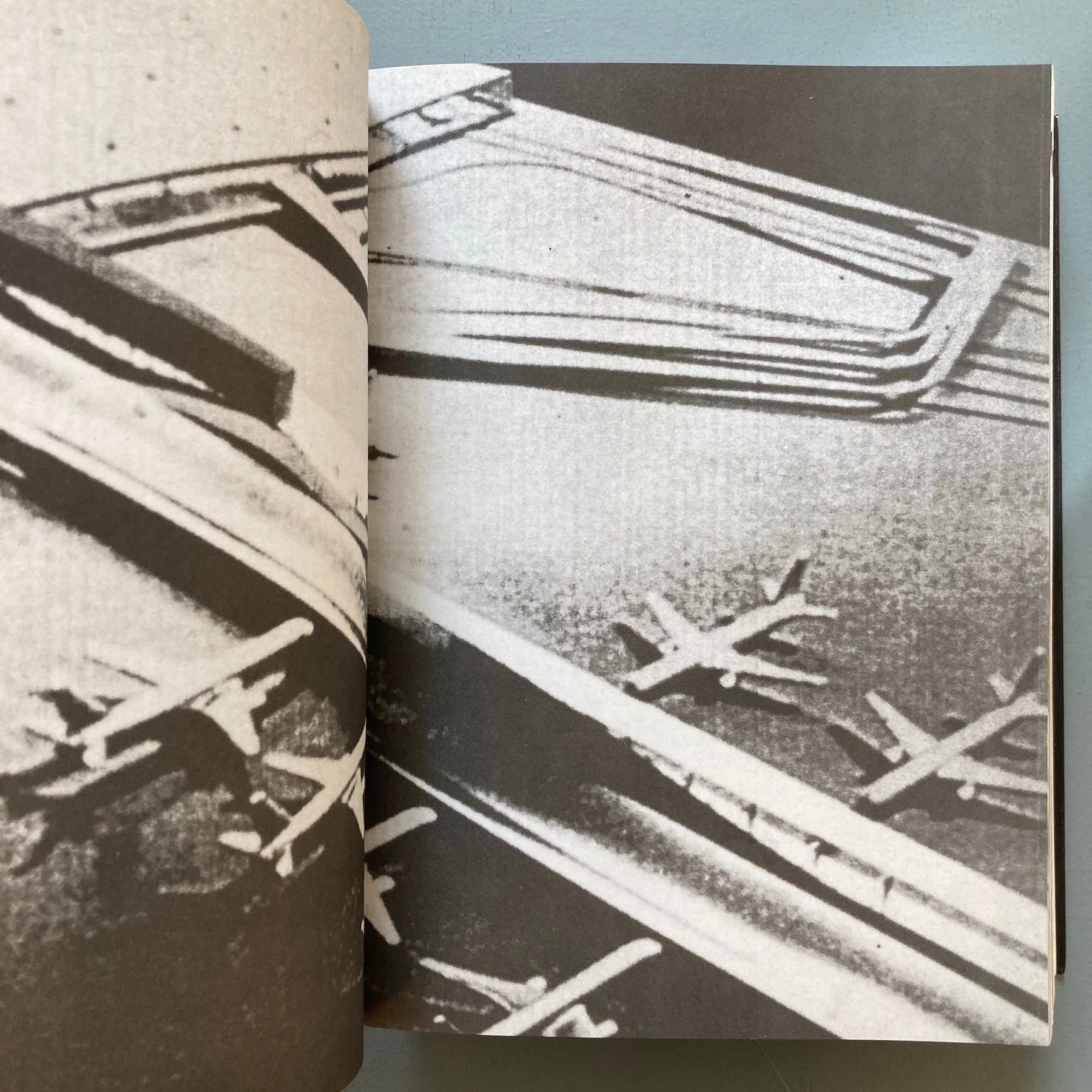 Bernard Tschumi - Event-Cities (Praxis) - The MIT Press 1994 - Saint-Martin Bookshop