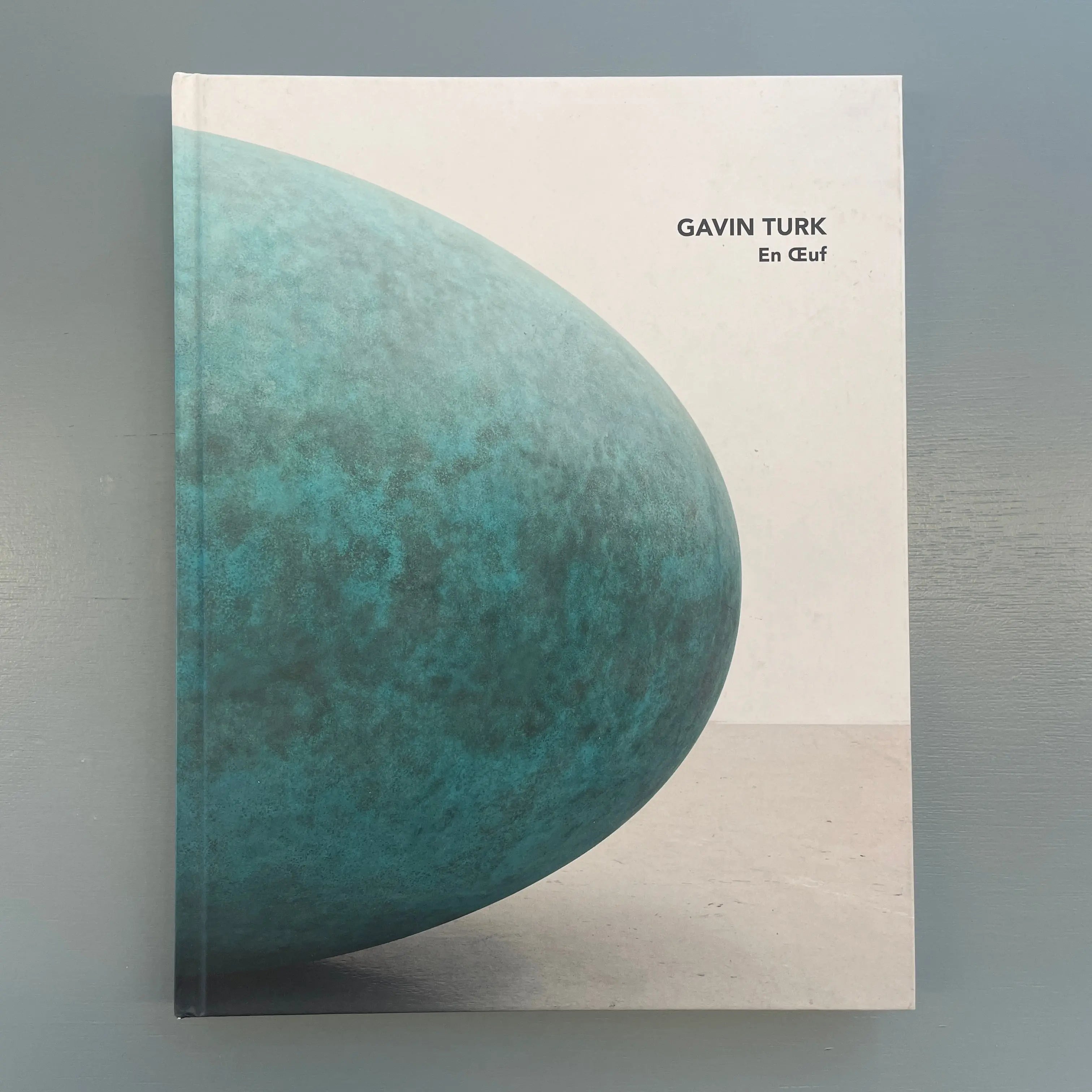 Gavin Turk - En Oeuf - Maruani Gallery 2019 - Saint-Martin Bookshop
