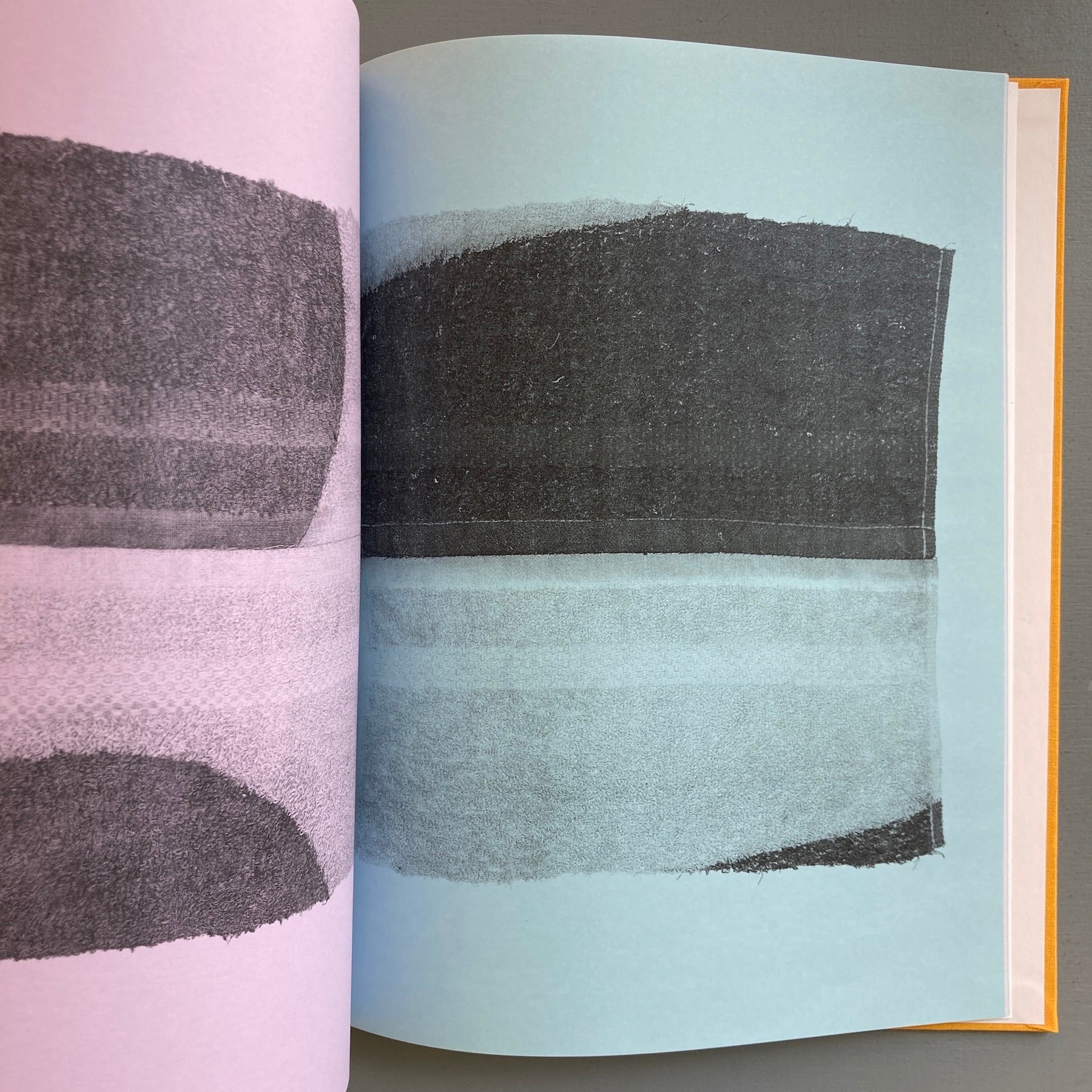 Paul Lee - Stills - An Art Service 2010 - Saint-Martin Bookshop