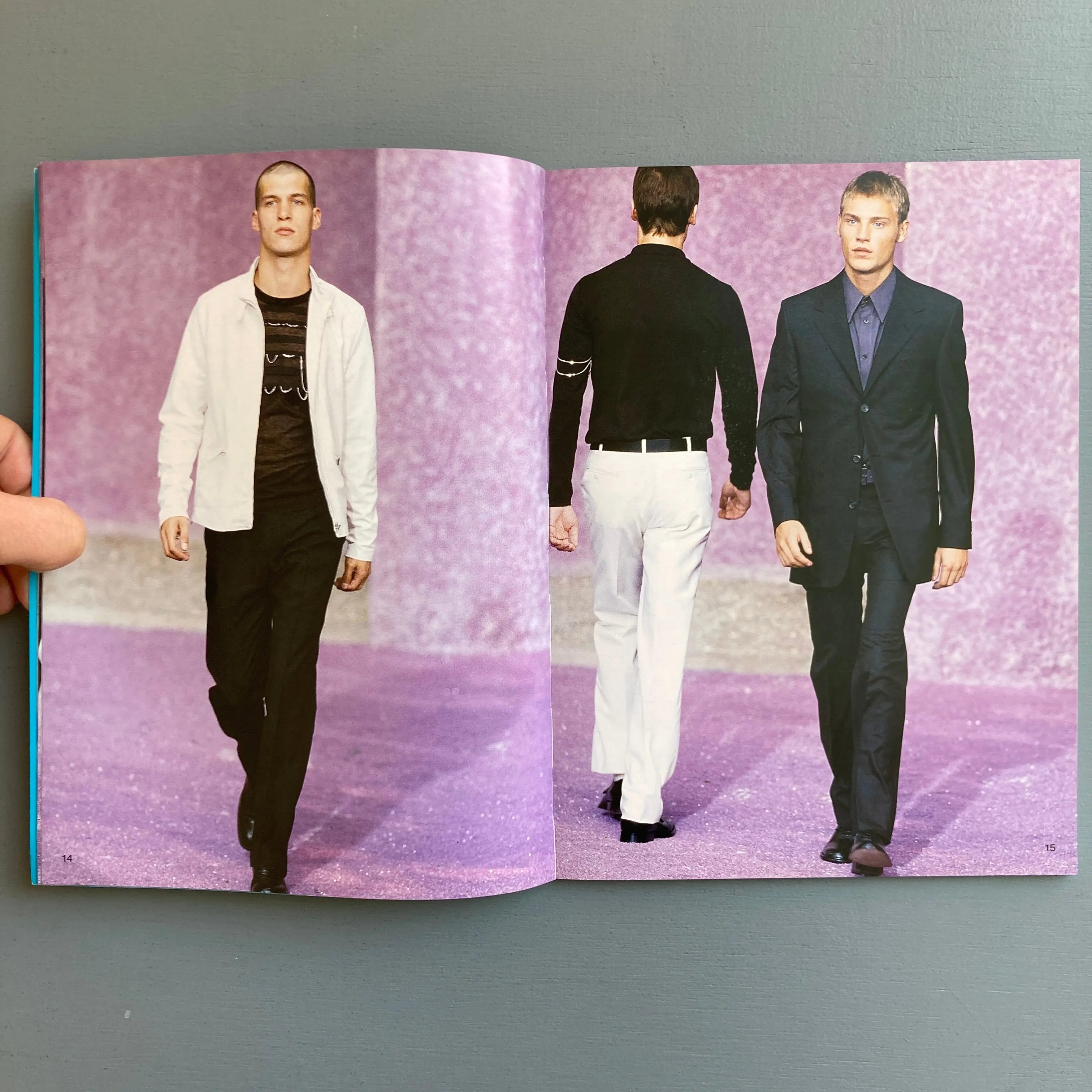 Versace - Men's collection - Spring-Summer 1999 - Saint-Martin Bookshop